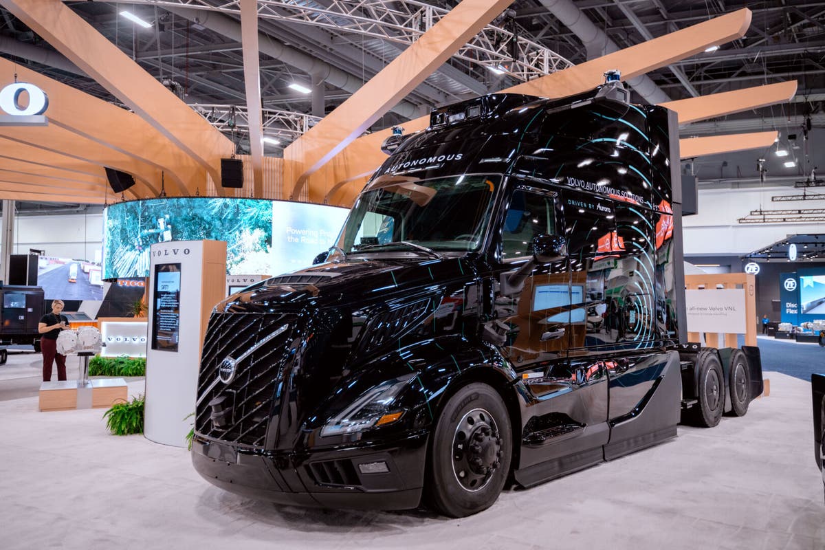 Volvo Autonomous System drives itself to the forefront of safety